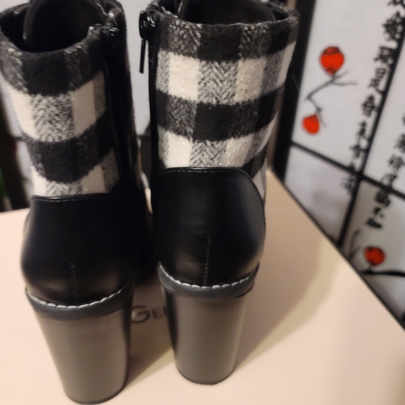 BCB GENERATION | Shoes | Bcb Generation Ladies Black Ivory Plaid Boots ...